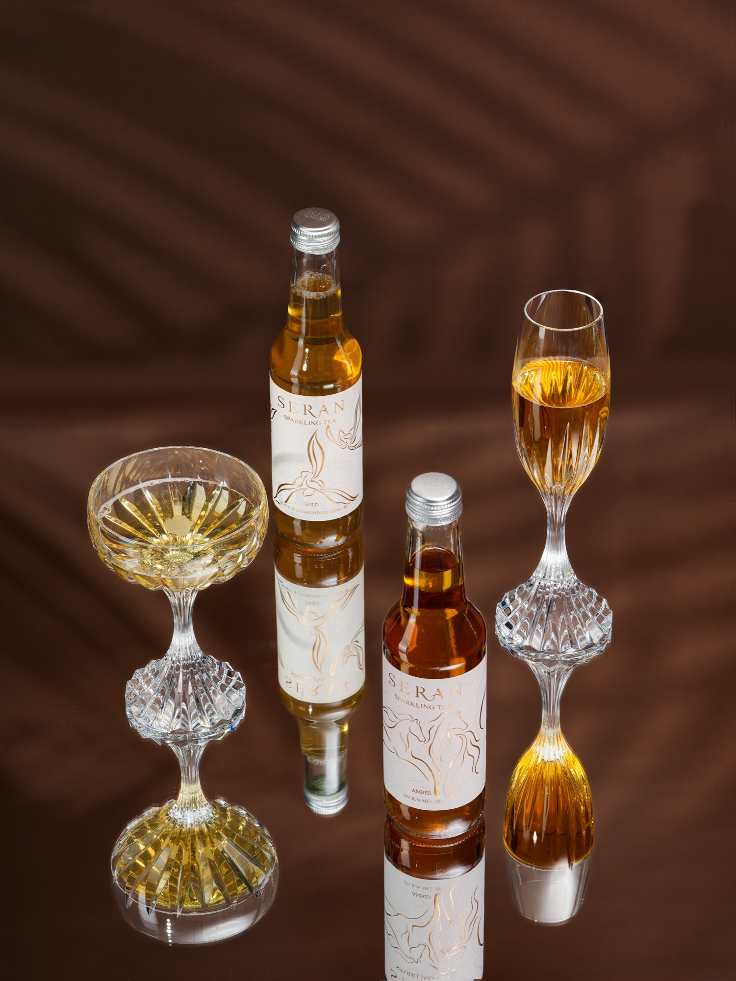 SERAN Hong Kong | Premium Sparkling Tea, Rare Whole Leaf, Zero Alcohol